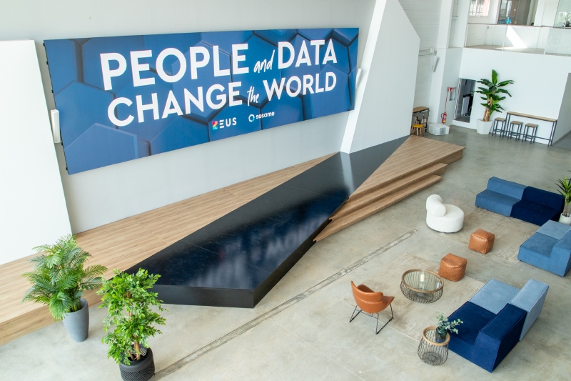 Zeus Base One | Catering Noray